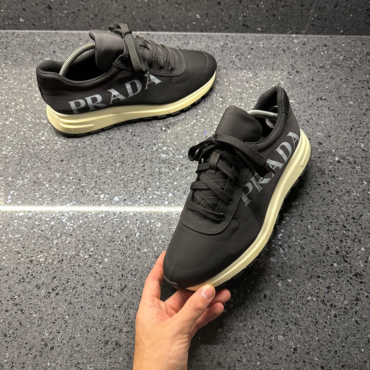 PRADA MENS RUNNERS BLACK EU 42 (FIT A UK 9) – Lovedkicks