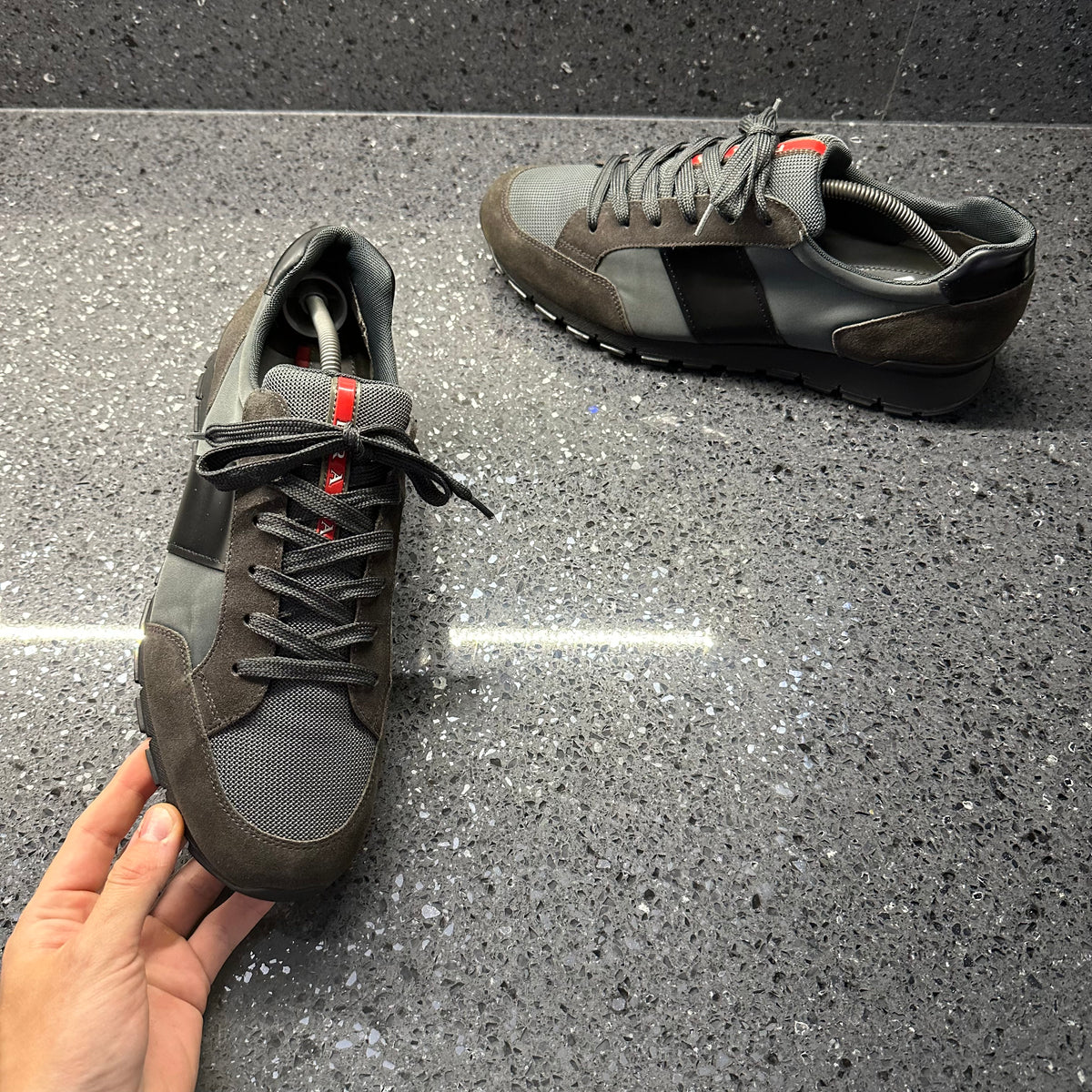 PRADA MENS RUNNERS GREY EU 44 (FIT A UK 10 / 10.5) – Lovedkicks