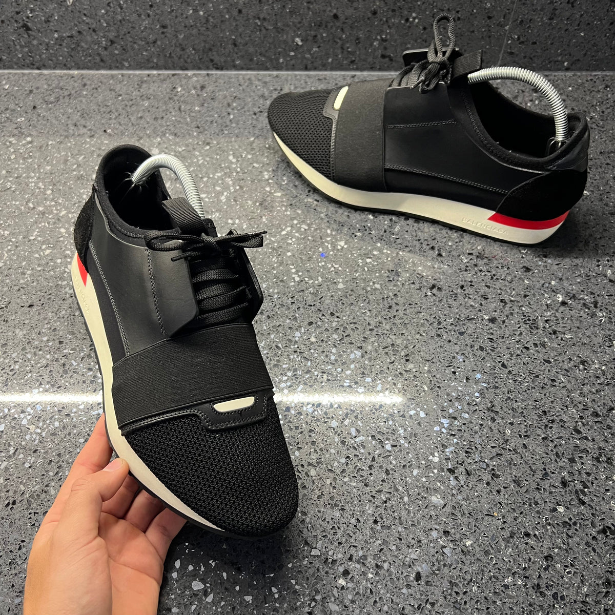 BALENCIAGA MENS RUNNER BLACK EU 42 (FIT A UK 8 / 8.5) – Lovedkicks